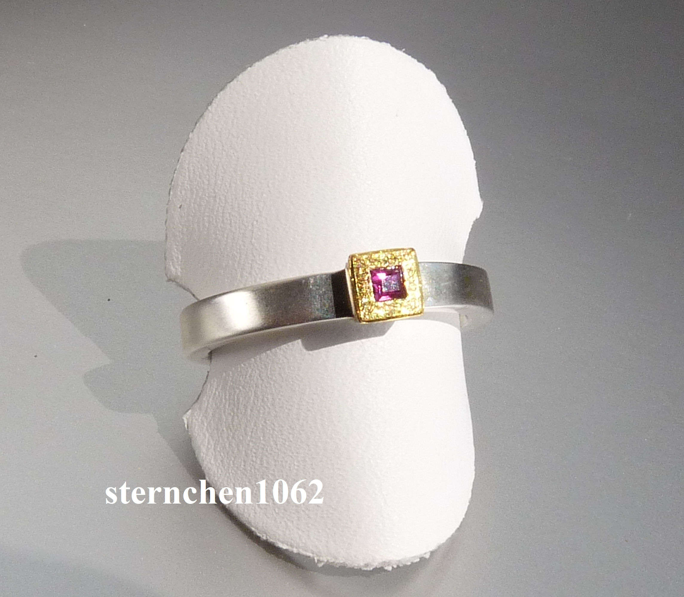Sternchen 1062 - Einzelstück * Ring * 925 Silber * 24 ct Gold * Rubin